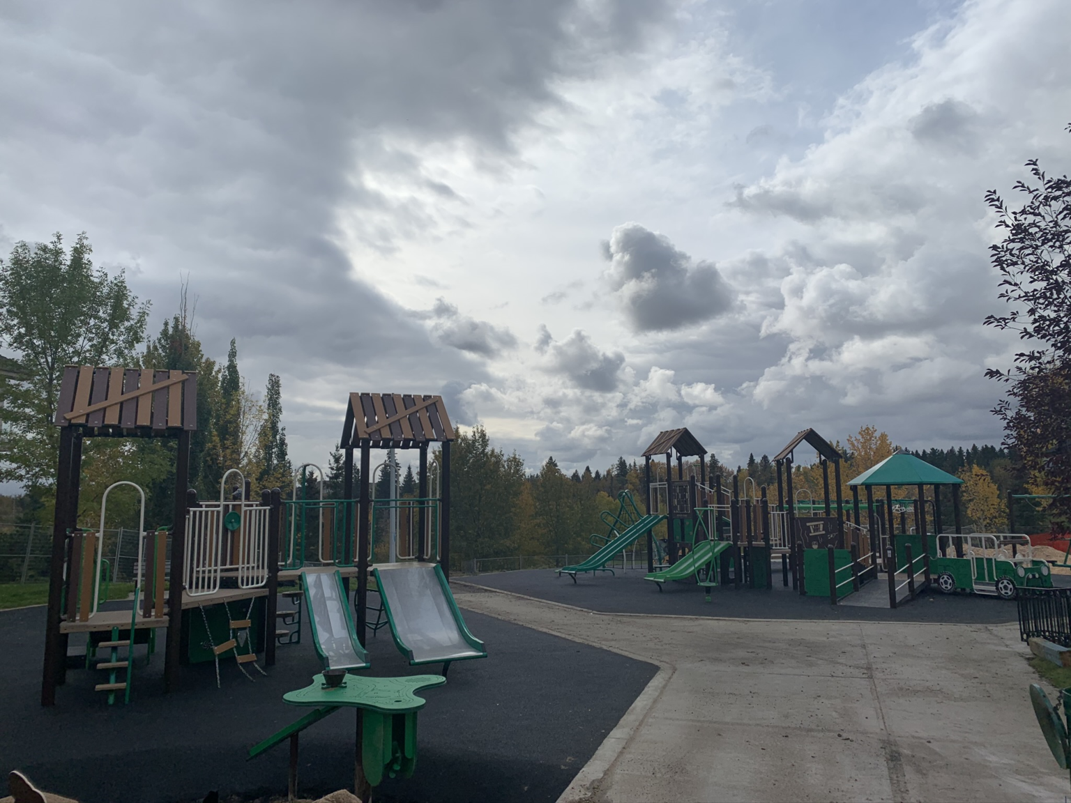 Local Playgrounds – Blackmud Creek
